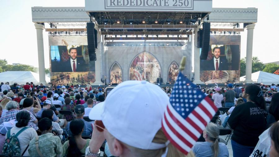 Evangelical center of gravity shifting toward populism? | Religion ...